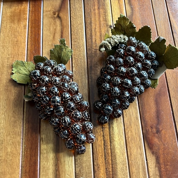 Accents | Vintage Lucite Mesh Grape Clusters Pair Dark Amber | Poshmark